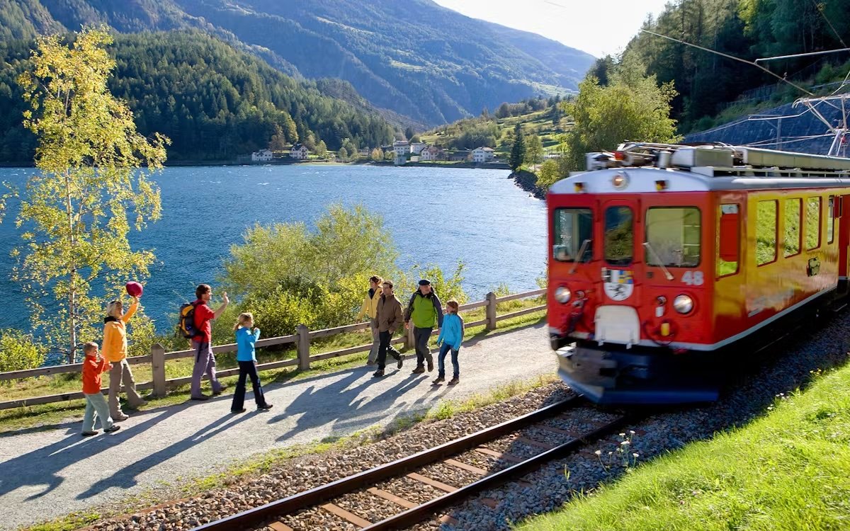 The Bernina Express Route: About the Bernina Railway 2025
